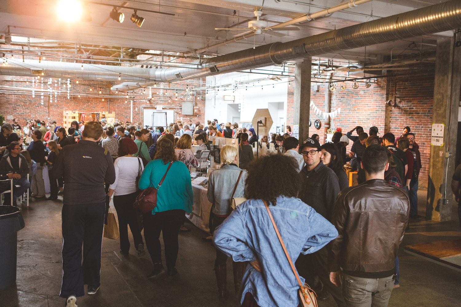 400 Square - Where Art Meets Community